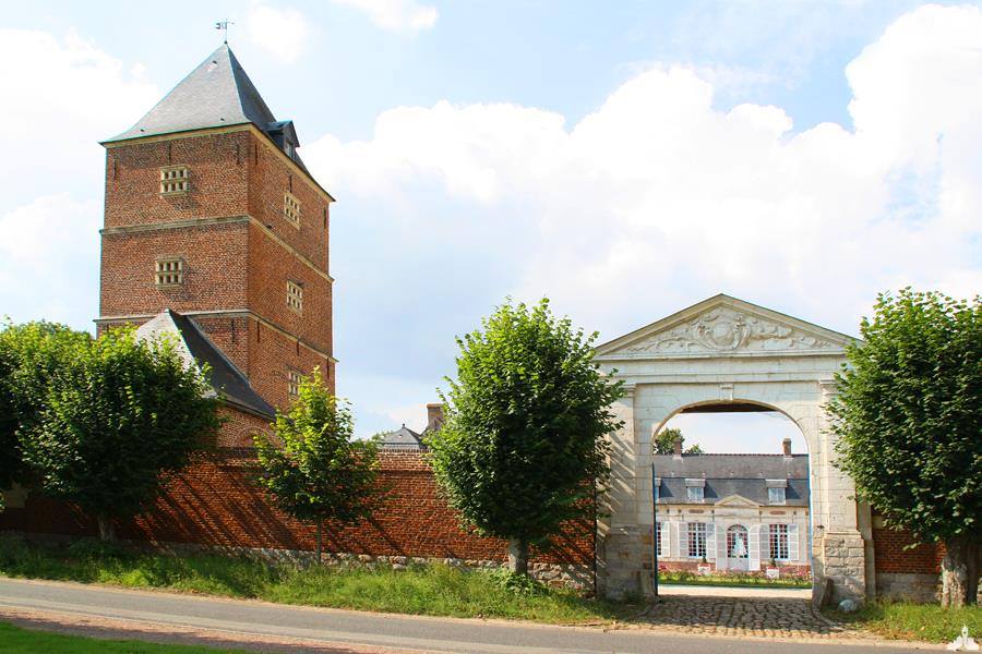 Château de Grosville – Rivière – Les Plus beaux villages du Nord-Pas-de ...
